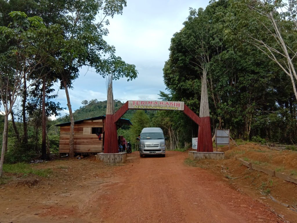 Harga Tiket Danau Laet, Destinasi wisata Baru di Kalimantan Barat ...