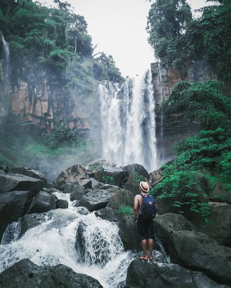 7 Tempat Camping di Curug Bogor Paling Favorit! - KATA OMED