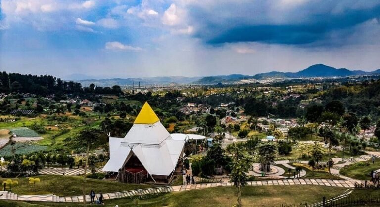 Info Lengkap Sevillage Puncak Dan Biayanya - KATA OMED