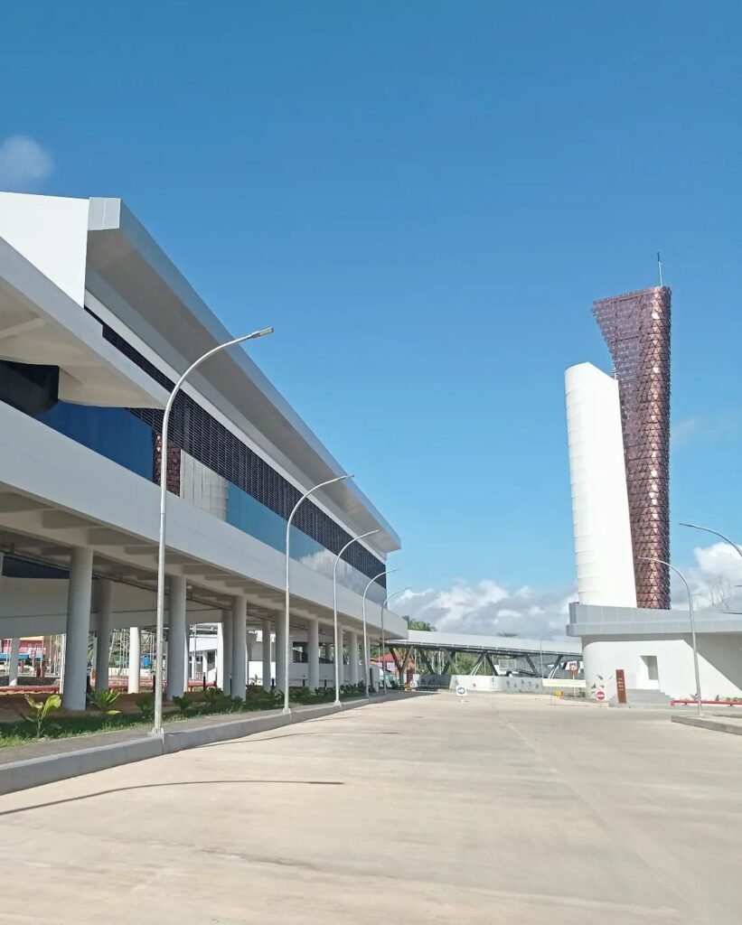 Megahnya PLBN Sebatik, Perbatasan Antara Indonesia & Malaysia - KATA OMED