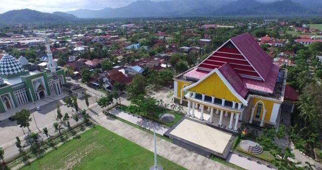 Daftar Kabupaten Dan Kota Terbesar di Sulawesi Barat - KATA OMED Daftar Kabupaten Dan Kota Terbesar di Sulawesi Barat - KATA OMED